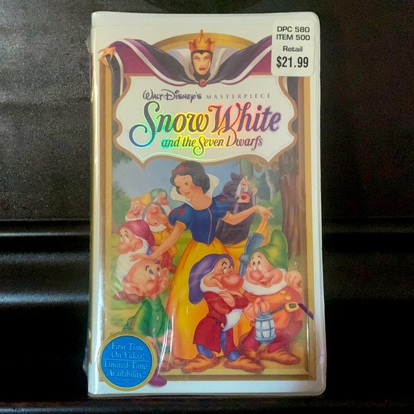 Disney | Media | Snow White And The Seven Dwarfs Disney Vhs 994 Brand ...